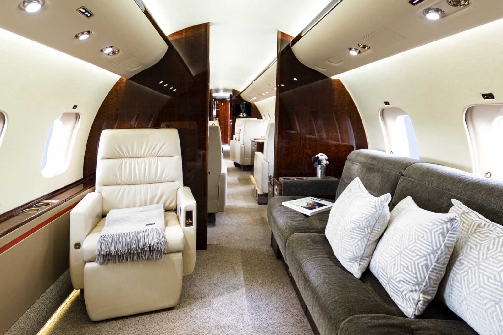 BOMBARDIER GLOBAL EXPRESS XRS 9365 | Private Jet | Global Jet
